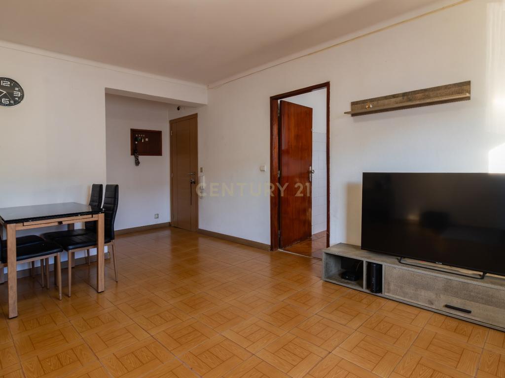 C0355-01732 | Apartamento T3 na Marinha Grande, Leiria