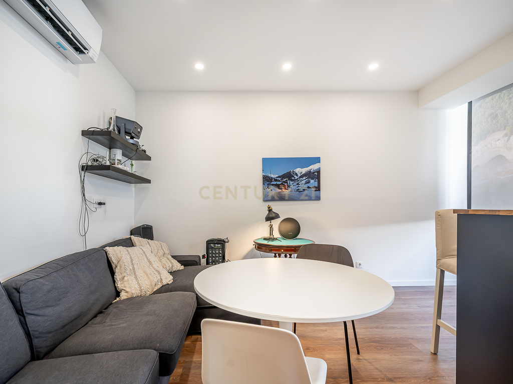 C0468-00545 | T2 mobilado com tecnologia e acessos rápidos | Bairro do ...